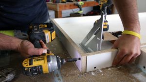 How to Make Concrete Countertops - Video Tutorial, Shopping List, Photos