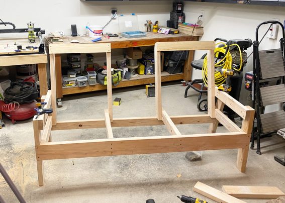 DIY Double Chair | DIY Projects With Pete